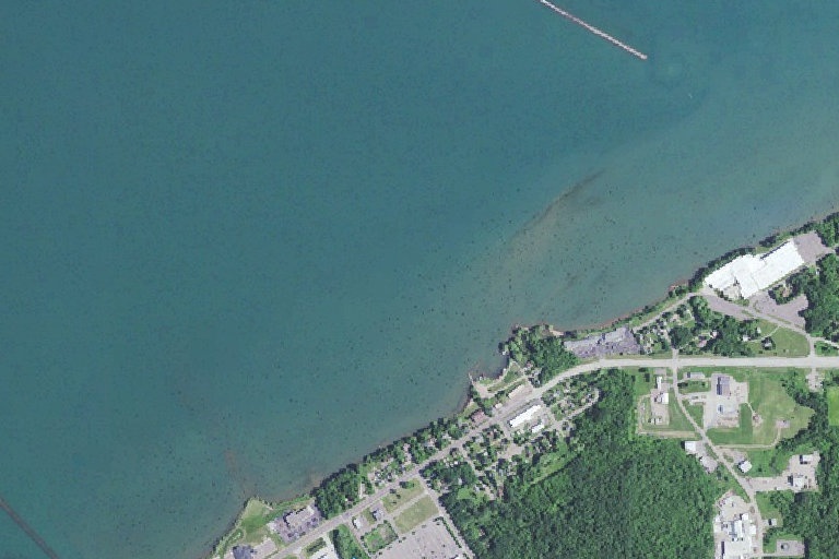 Red Chevy HHR drives recklessly on Highway 2 in Ashland, Ashland WI ...