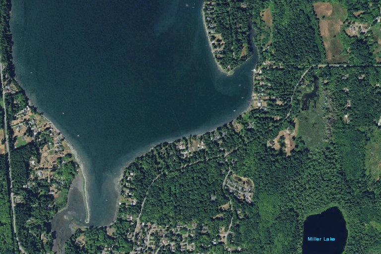 Medical emergency near Gamble Bay Road in Kingston, Kingston WA ...