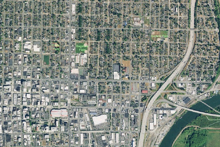 Fire and medical units respond to emergencies on Rainier and Maple ...